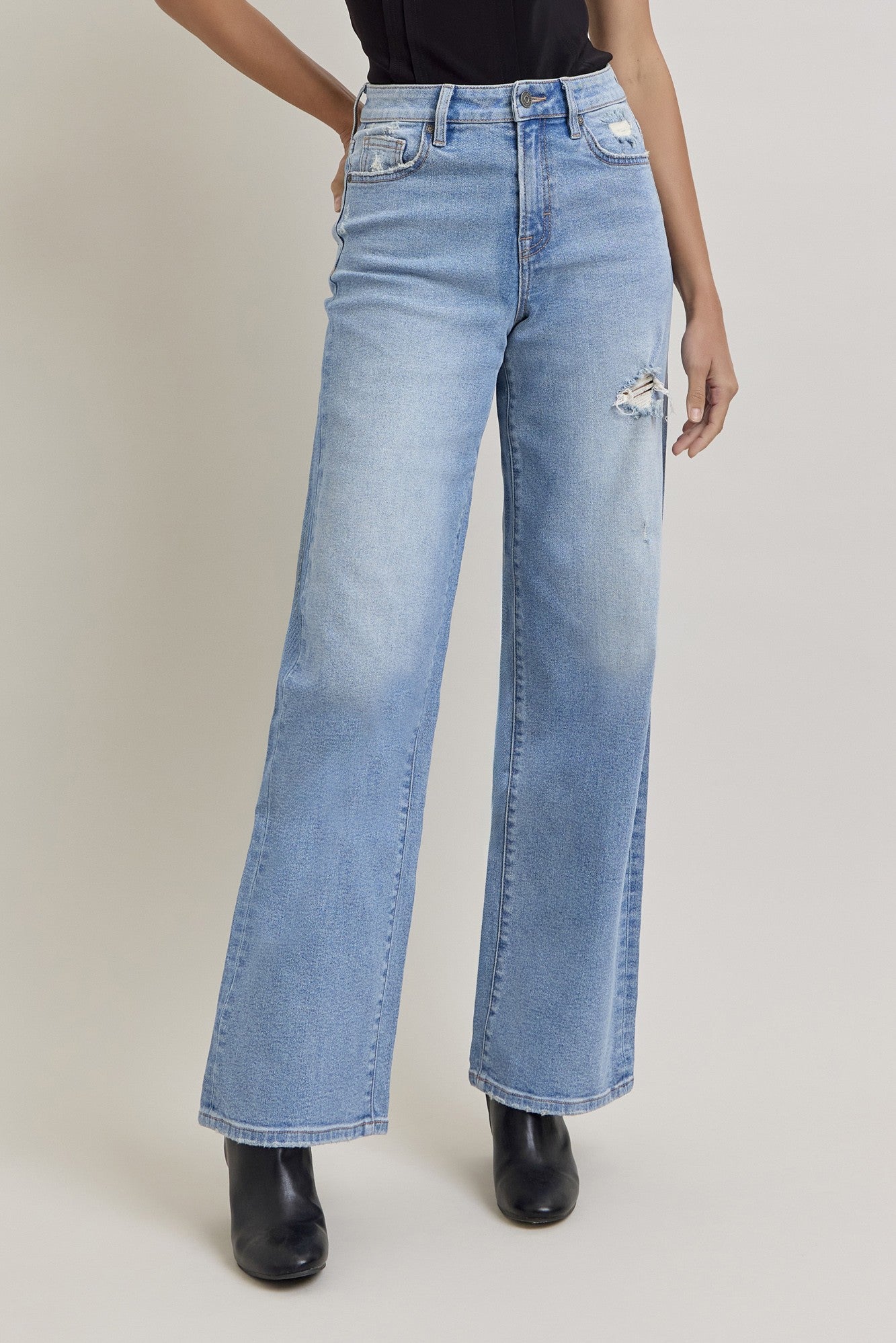 DENIM – True Boutique